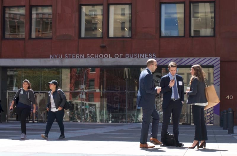 12 Things Juniors and Seniors Should Do Before College Graduation