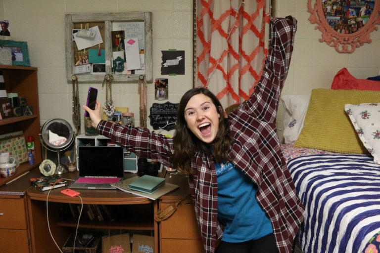 10 Ways to Thrive as an Introvert in College