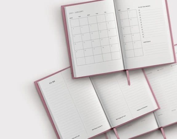 30 Perfect High School Graduation Gifts for Her 2021