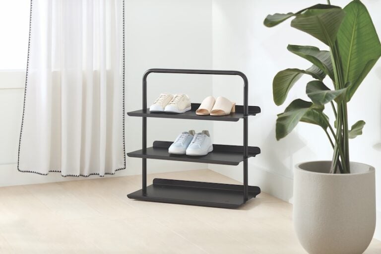 20 Best Ways to Save Space in a College Dorm or Apartment at The ...