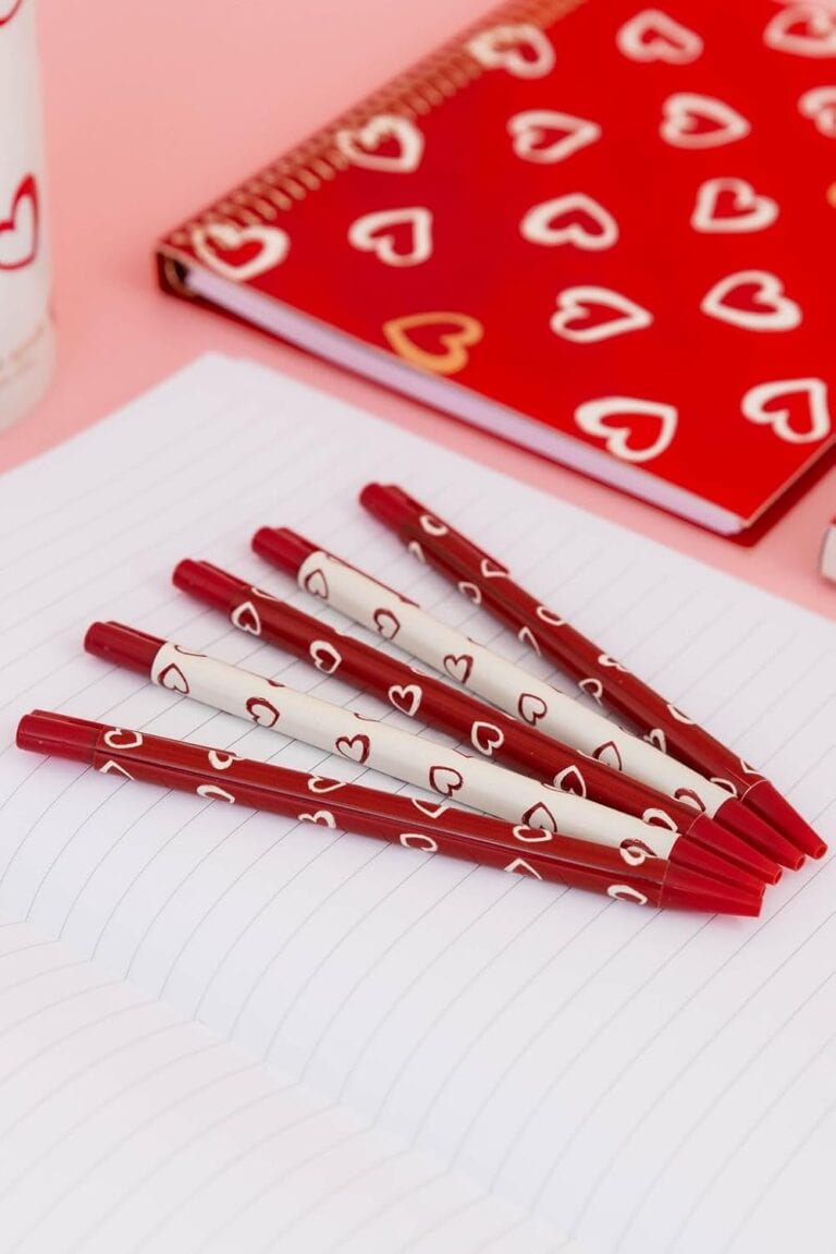 36 Valentine's Day Gift Ideas for Teens, College Students (2026)